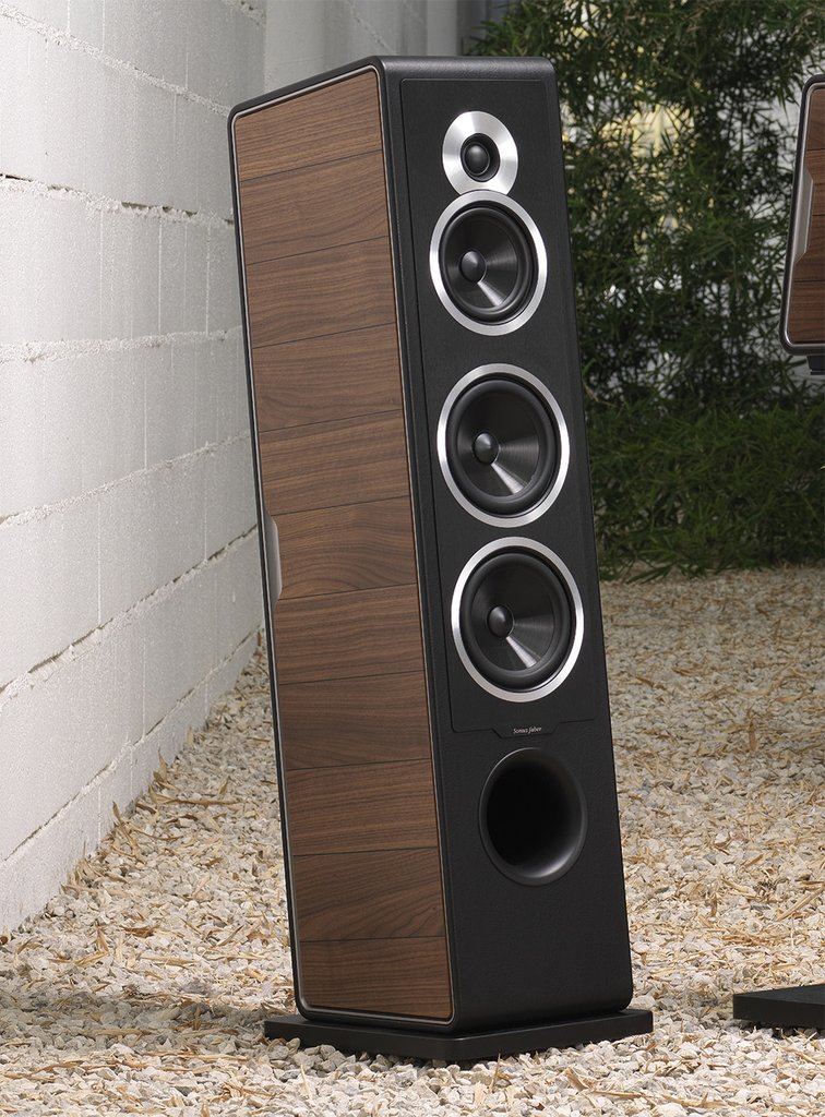 SPECIALS – Totally Wired