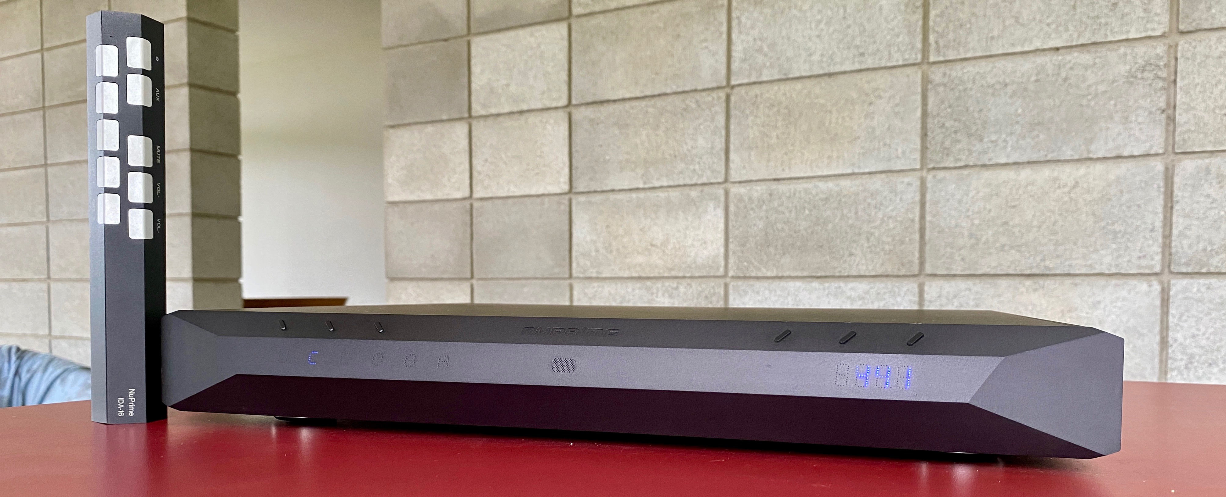 SPECIALS – Totally Wired